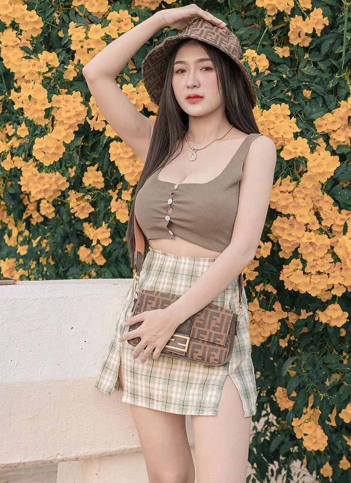 น้องแนน (nanzniez) สาวสวย ยูทูบเบอร์ หุ่นแซ่บ สุดแจ่ม ลีลาความสามารถ เกินร้อยคะแนน - เปิดวาร์ป ...